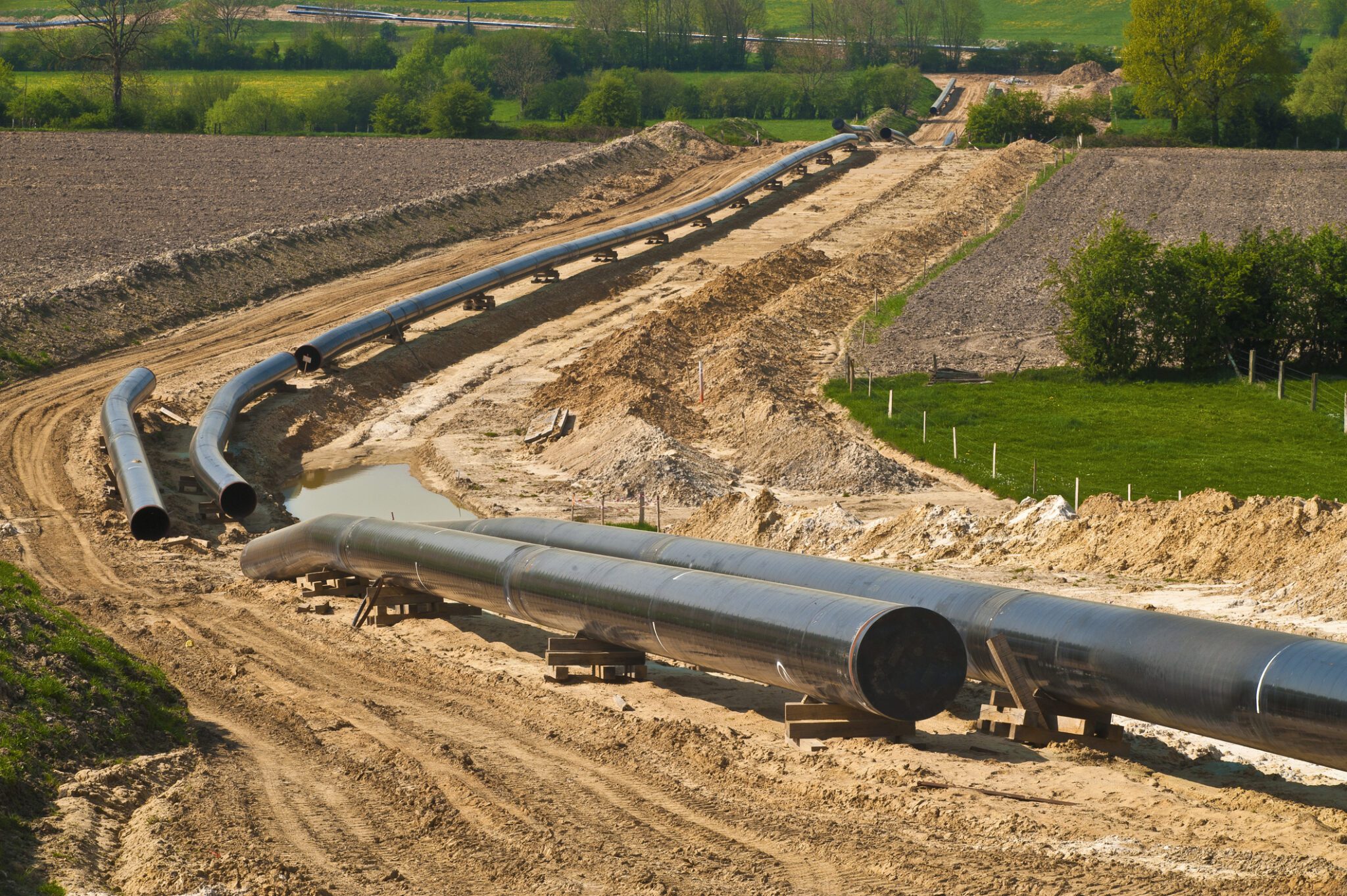Federal government approves new, massive $20 billion loan for Trans ...